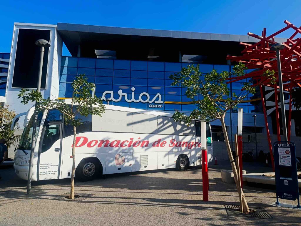 Larios Centro organiza una campaña de donación de sangre - Malaguear